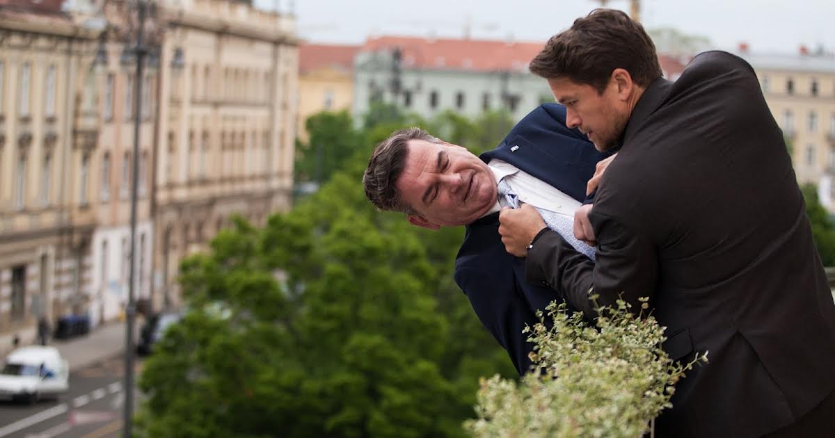 18/9 22:25 | Hamilton II (2:4) på DR1