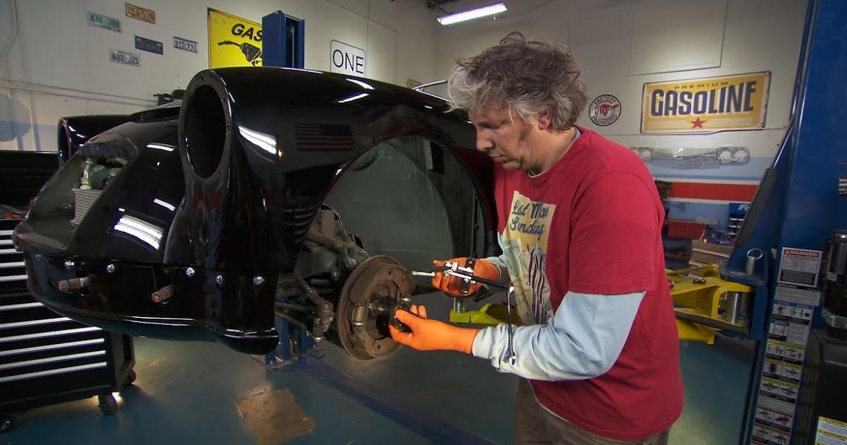 27/11 17:50 | Wheeler Dealers på Discovery Channel