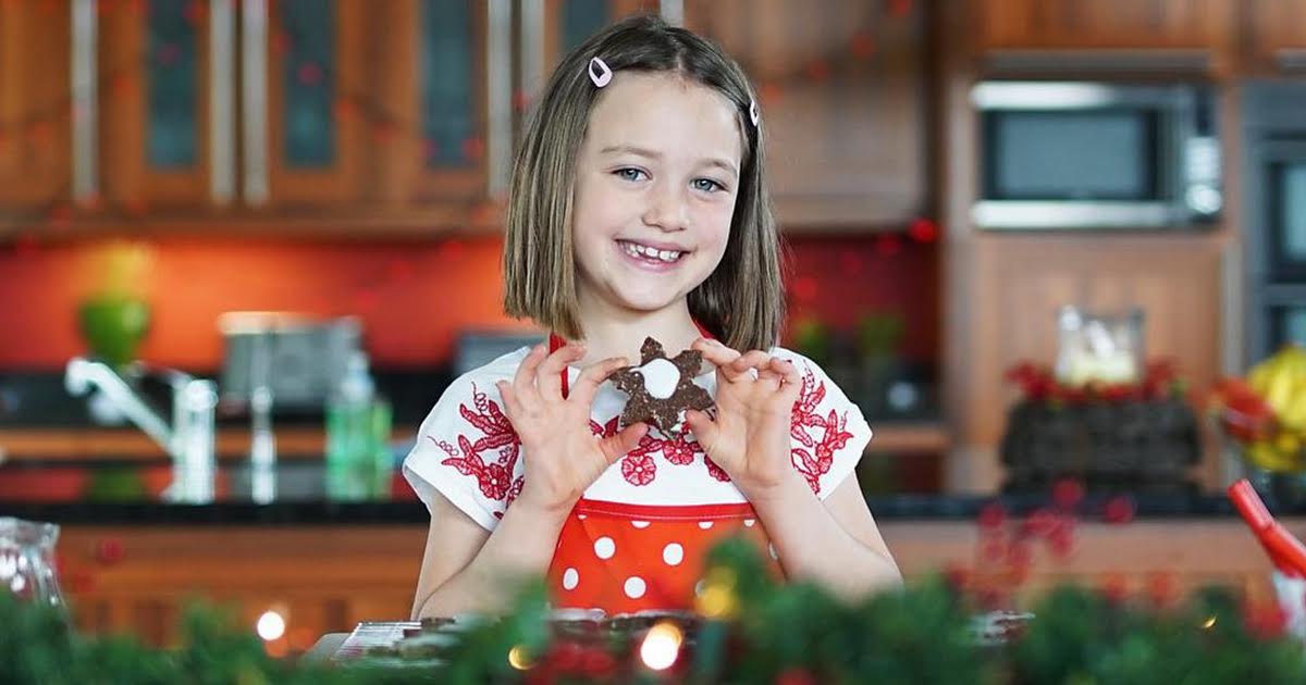 12:00 PM: My World Kitchen (S3) | Cbeebies | 12/5 2025