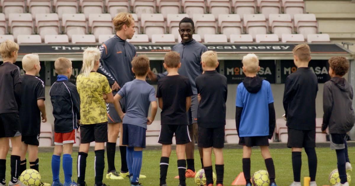 3/2 03:15 | Sunday på TV2 Echo