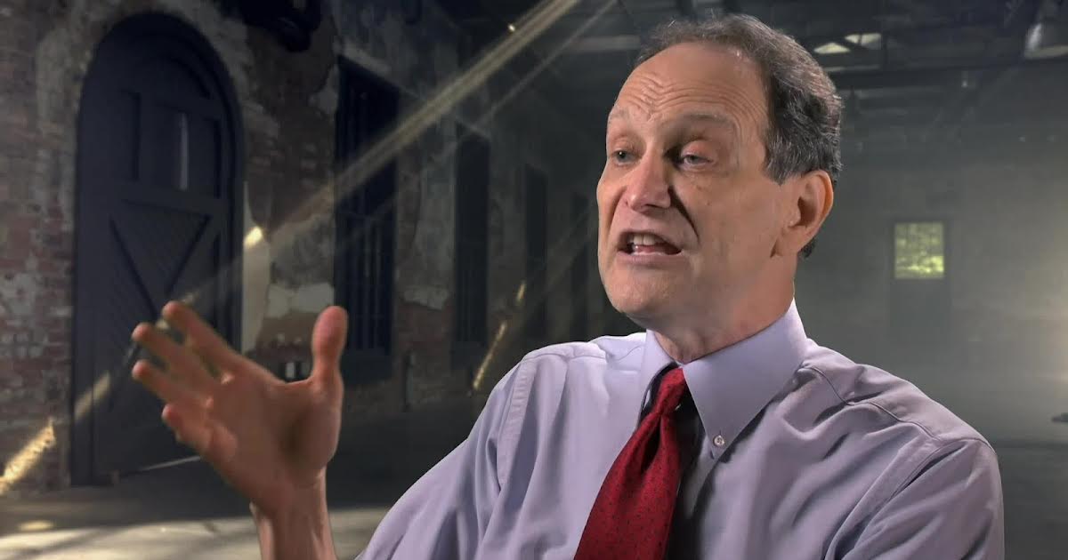 23/3 - 21:50 | American Titans på Discovery Science