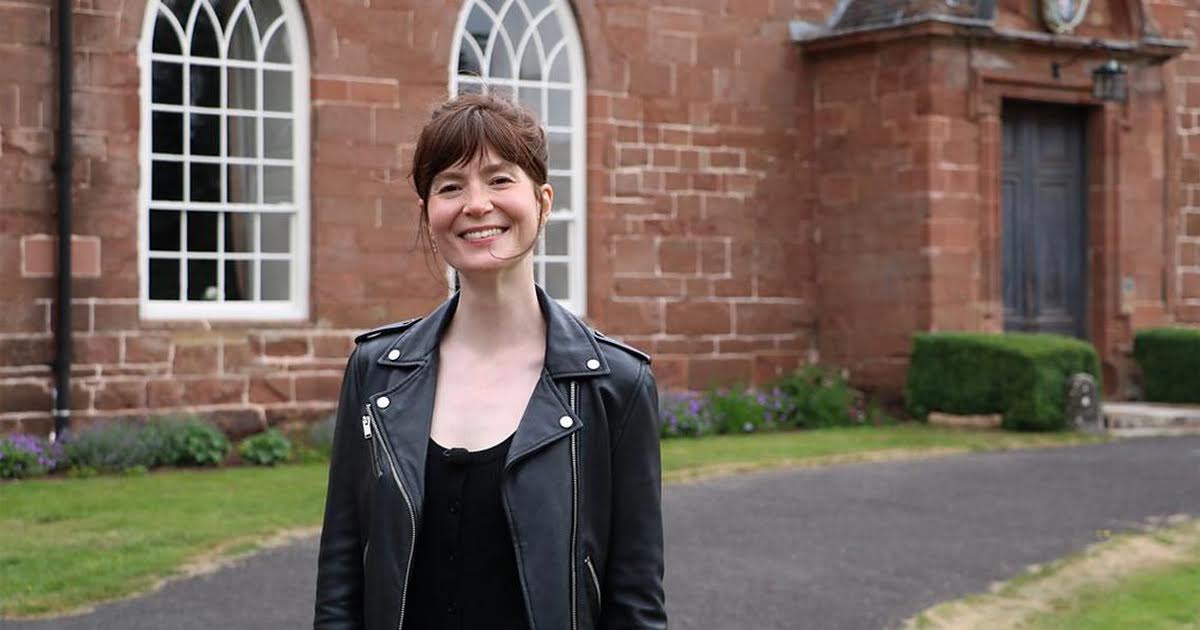 12:15 PM: Bargain Hunt (S60) | BBC One Channel Islands | 1/14 2026