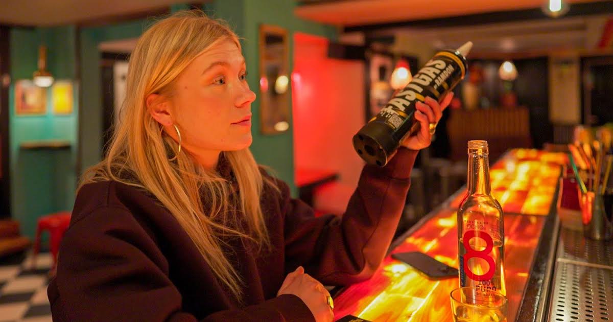 6/7 20:30 | Livsfarlig lattergas (1:3) Lattergas er tabu