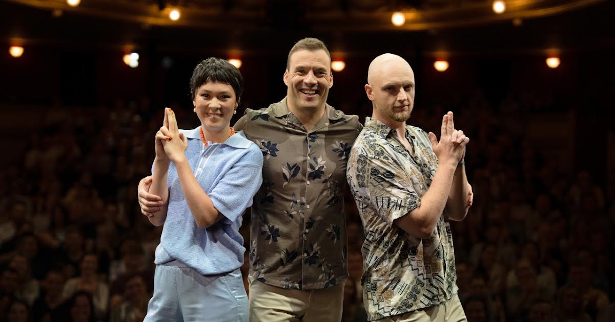 14/12 23:55 | En stor aften med Simon Talbot